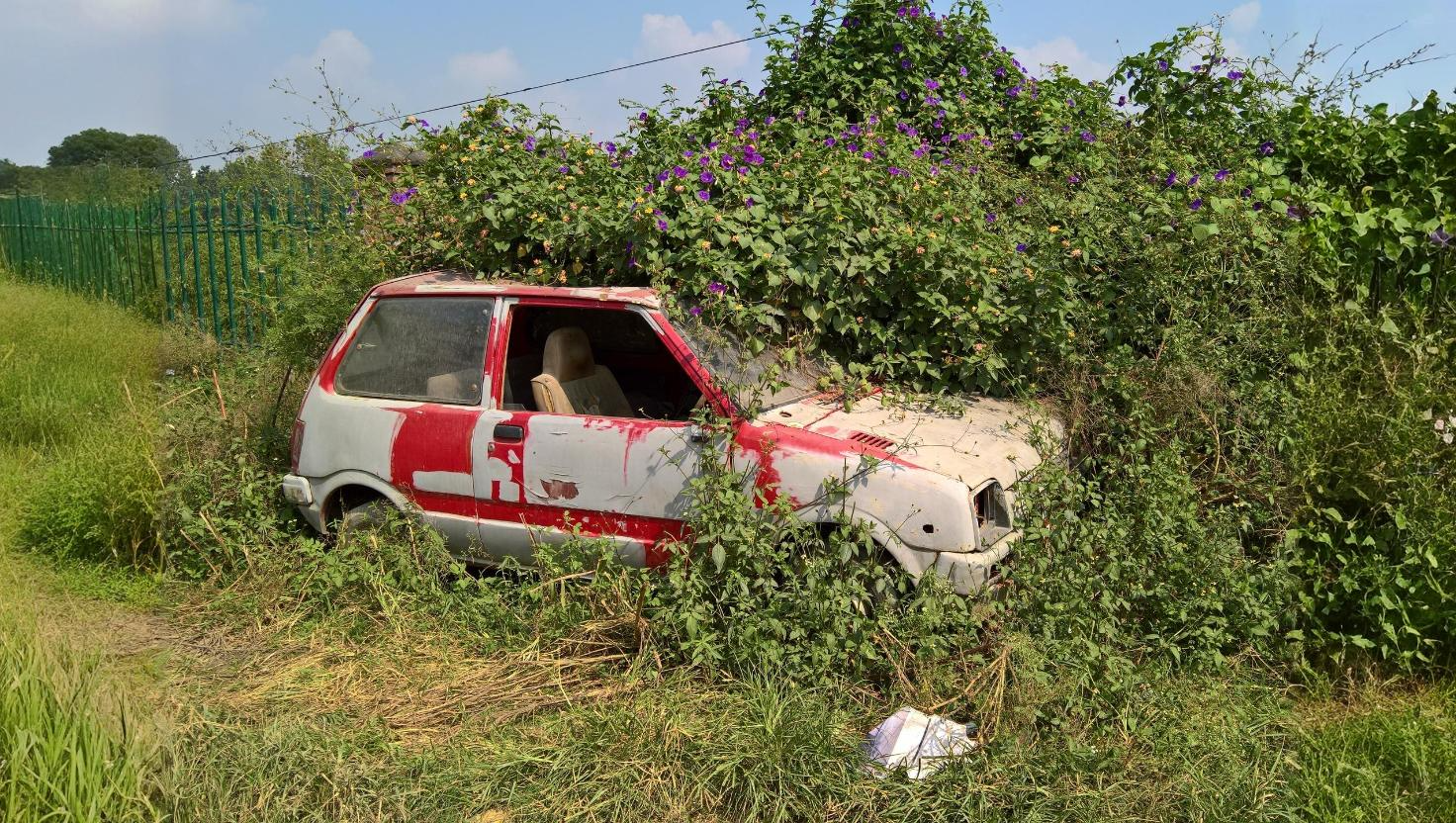 How to Deal with Abandoned Cars on Your Property in Adelaide Legally